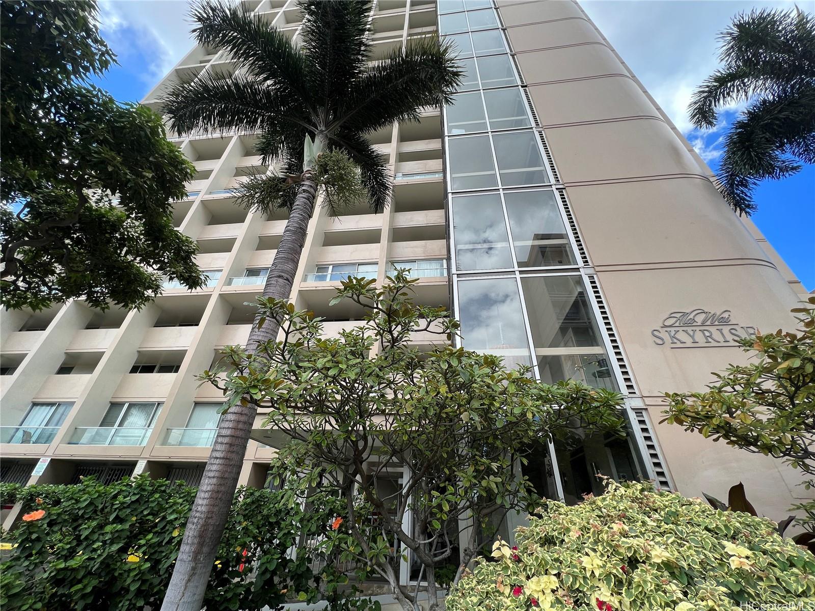 555 University Ave 2004 Honolulu - Hawaii Rental