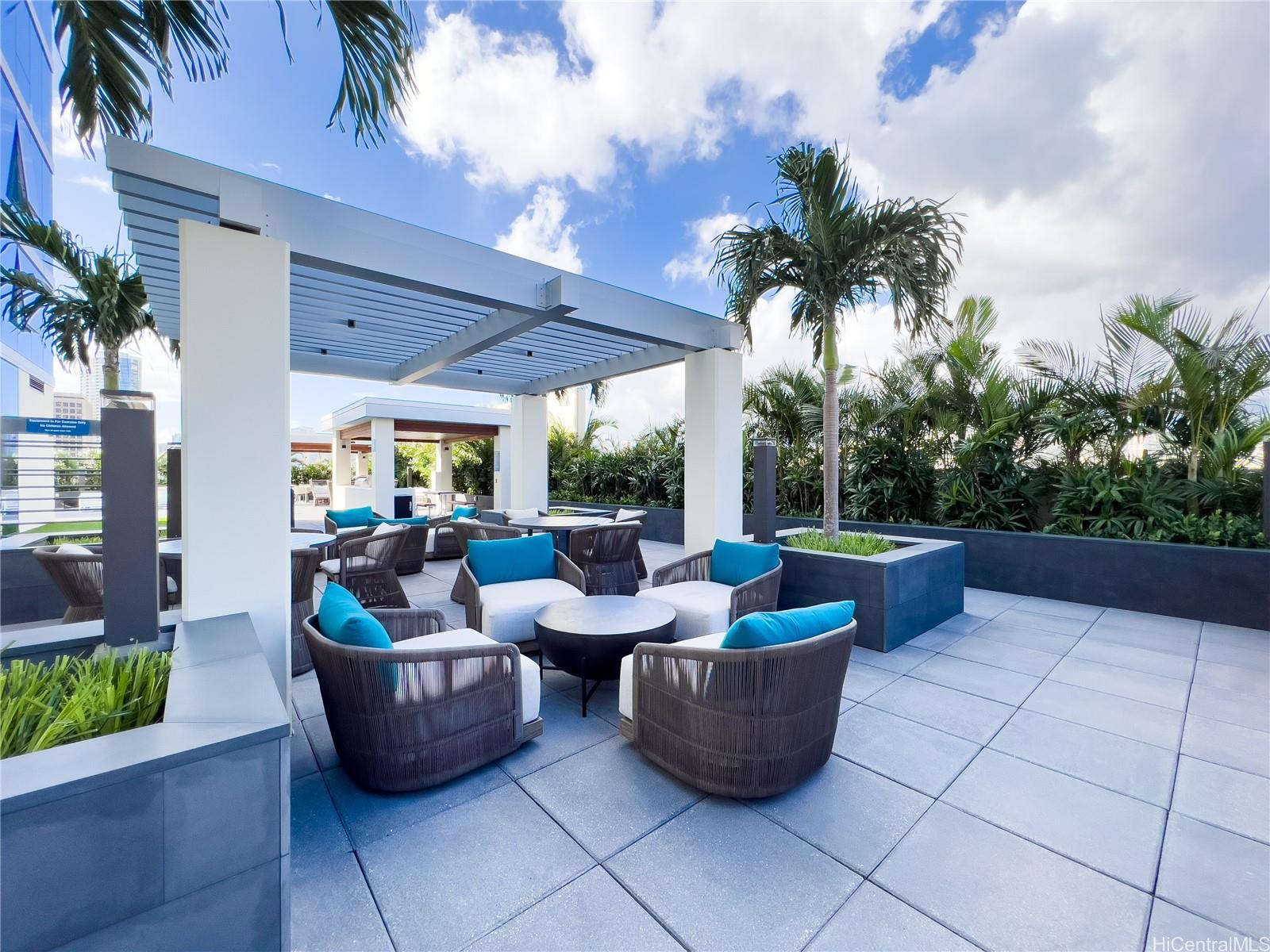 Azure Ala Moana #3010, 629 Keeaumoku Street, Honolulu | Holiday Mart