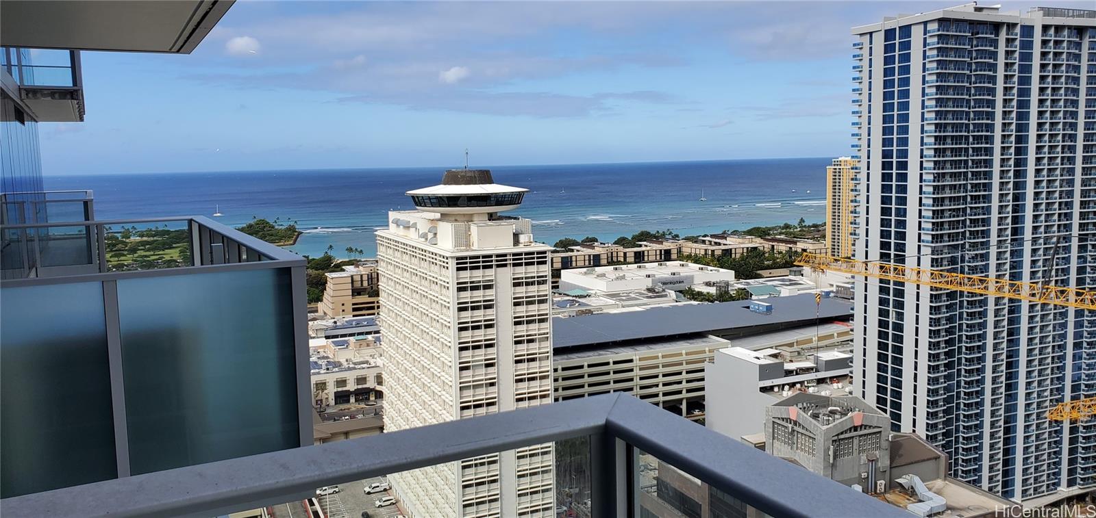 Azure Ala Moana #3206, 629 Keeaumoku Street, Honolulu | Holiday Mart