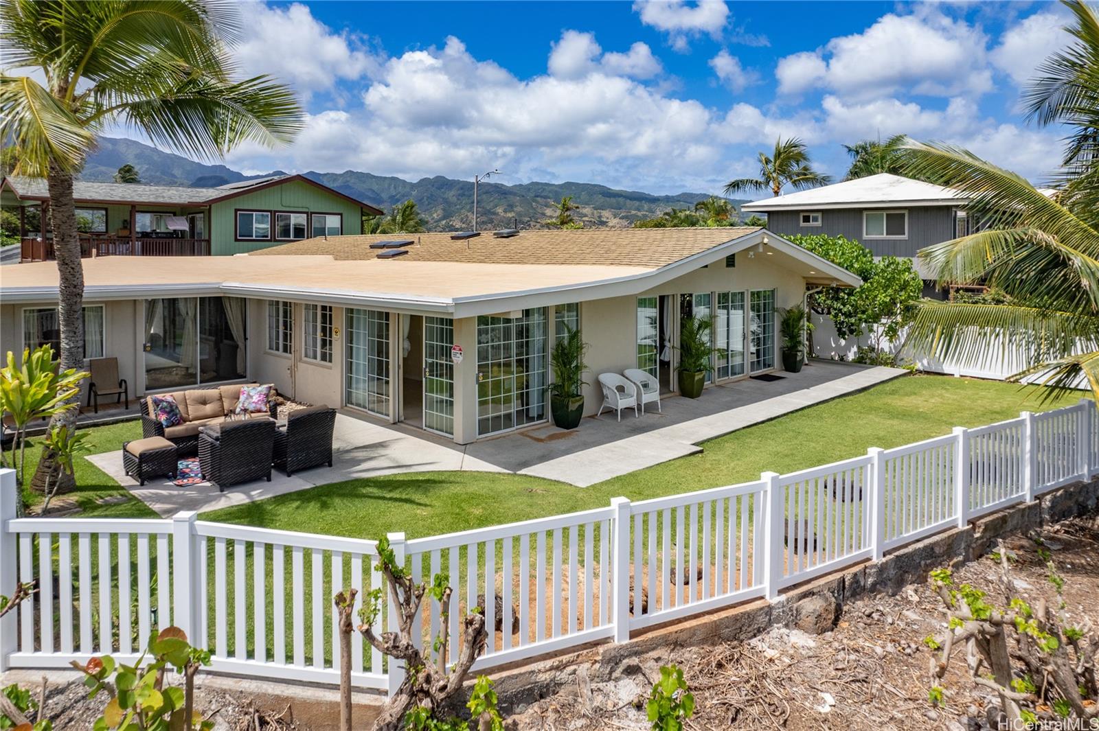 67-001 Kaimanu Place , Waialua, Hi 96791 | Beachfront living! Waialua