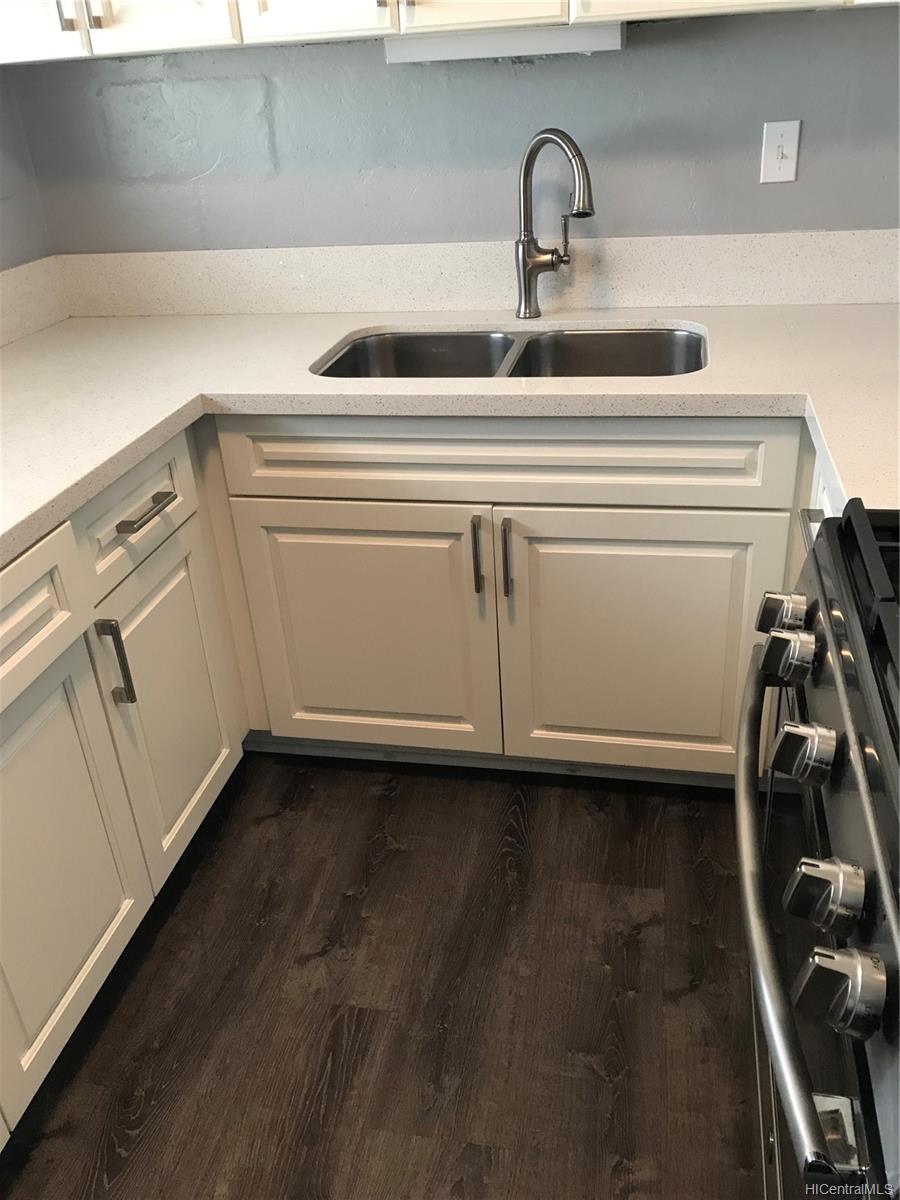 720 Waiakamilo Road C320 Honolulu - Hawaii Rental Pacific Gardens 1