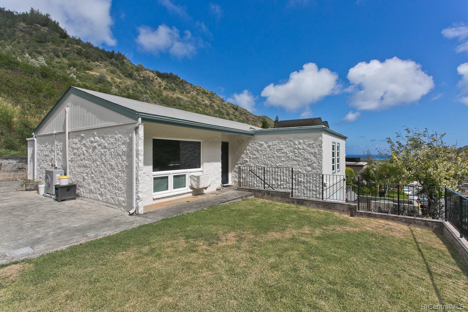 725 Kalaau Place , Honolulu, Hi 96821 | Kuliouou