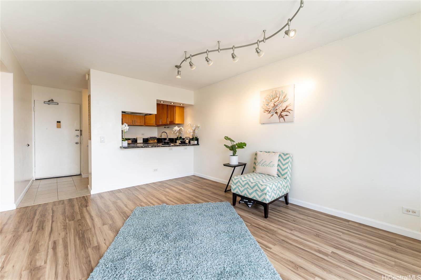 Scenic Towers #12H, 796 Isenberg Street, Honolulu | Moiliili condo Sold