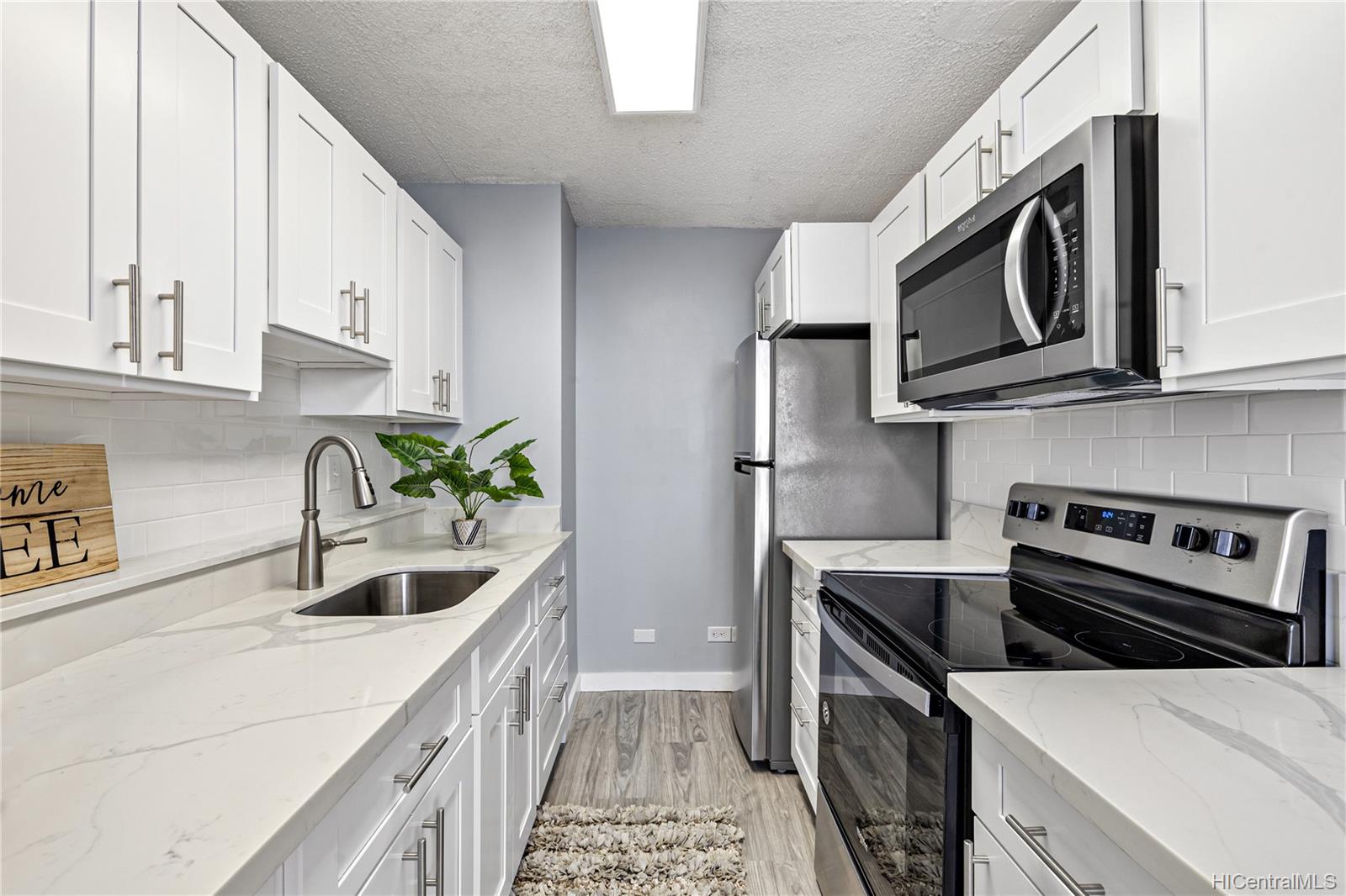 King Manor #1905, 818 King Street, Honolulu | Kapio/kinau/ward