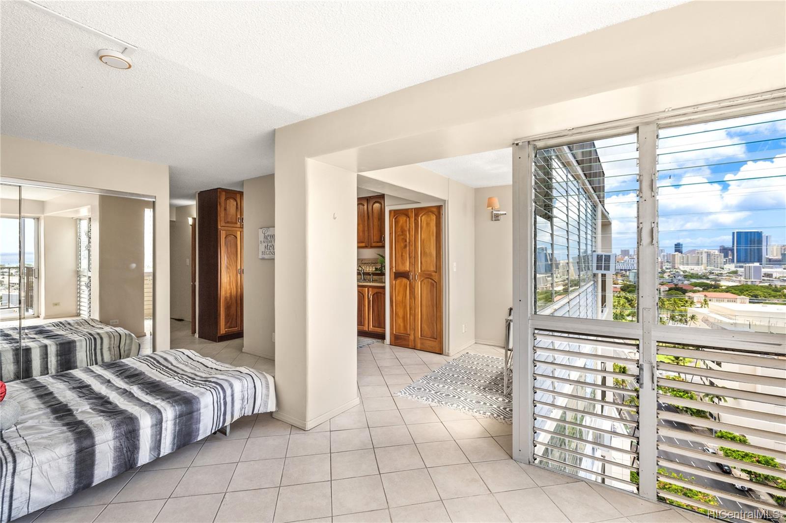 King Manor #2006, 818 King Street, Honolulu | Kapio/kinau/ward