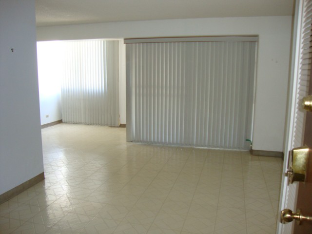 King Manor condo MLS 201330824, Kapio/kinau/ward Honolulu - Sold