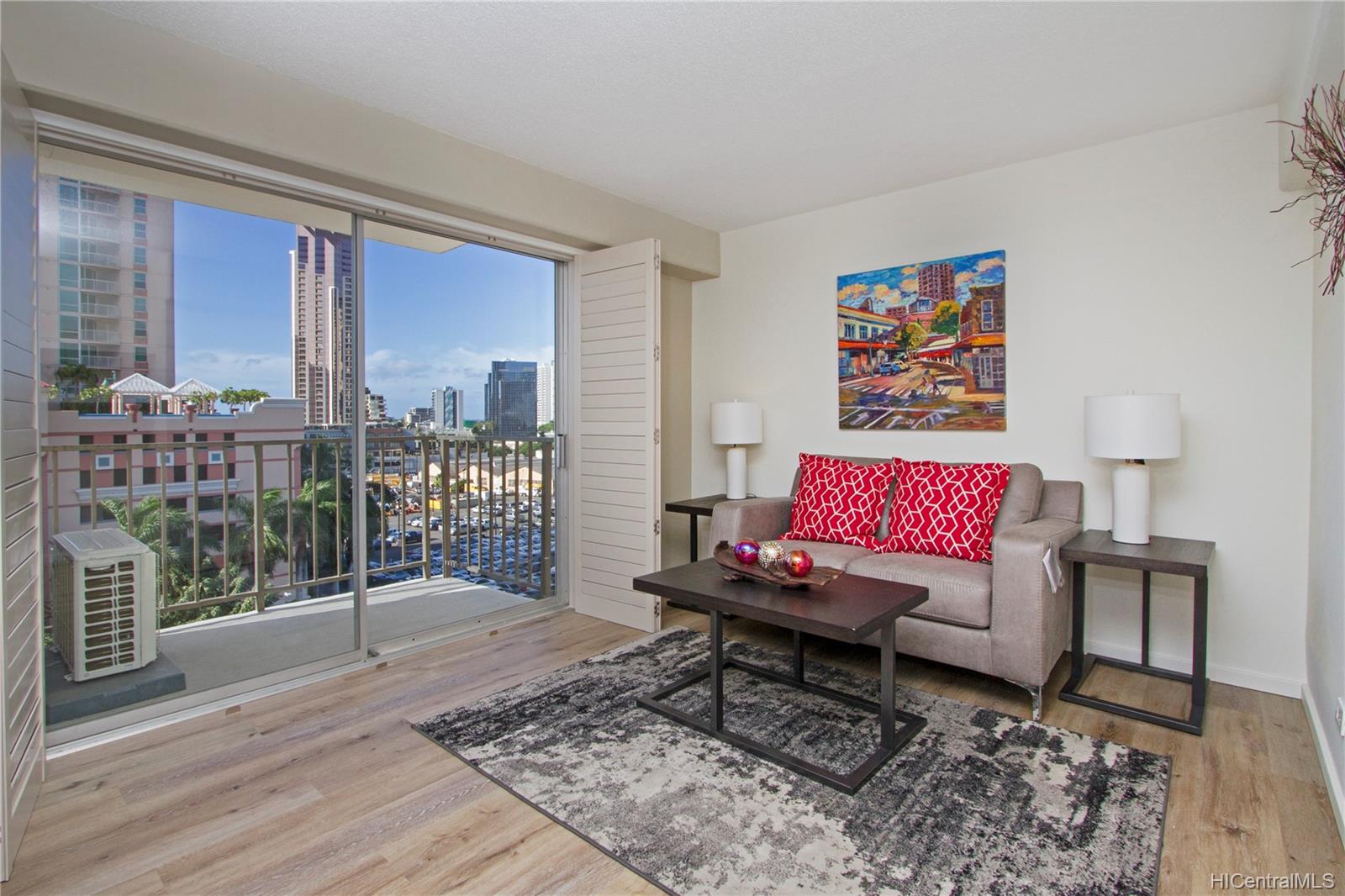King Manor #904, 818 King Street, Honolulu | Kapio/kinau/ward condo Sold