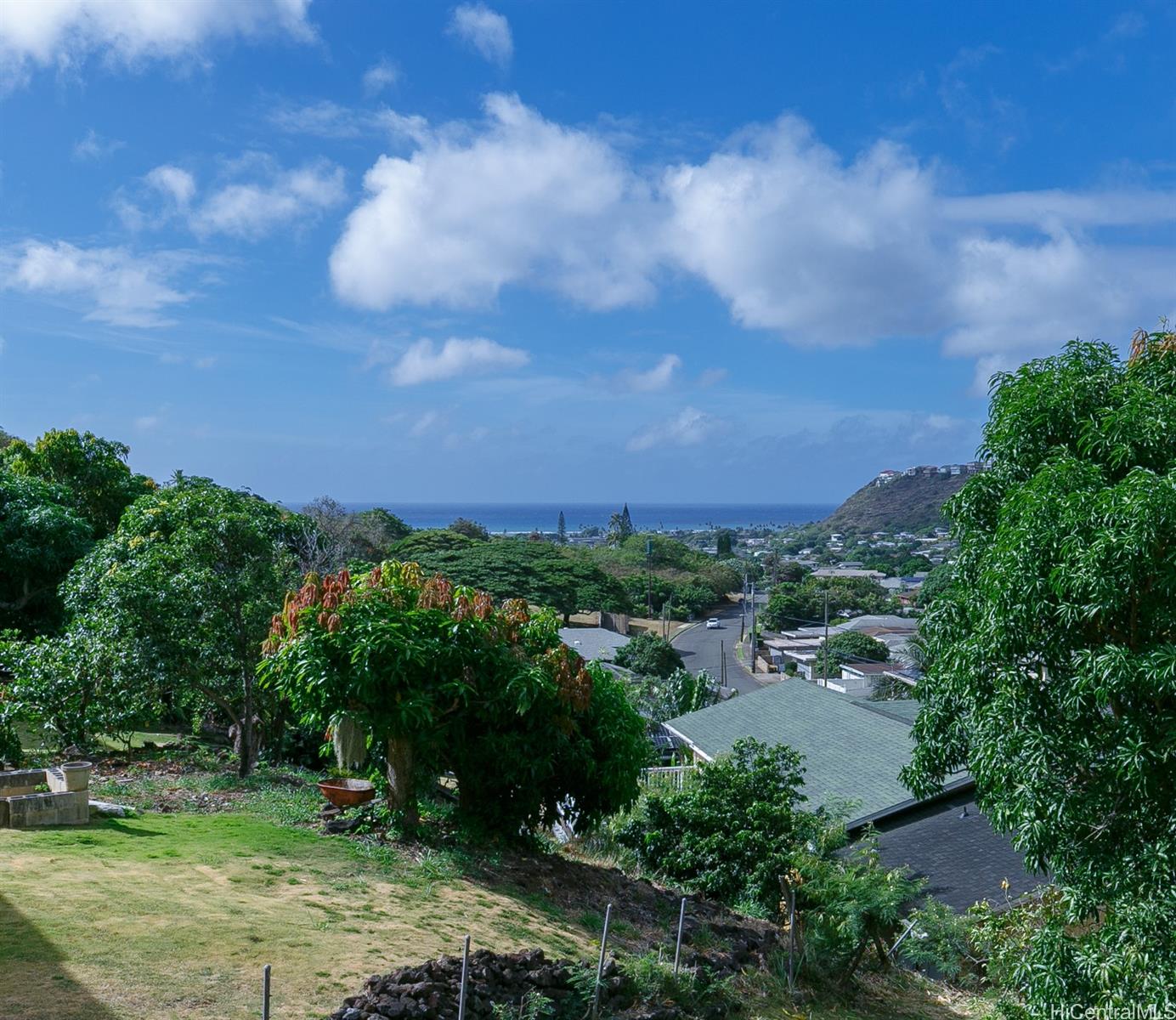 852 Kainoa Pl , Honolulu, Hi 96821 | Aina Haina Area