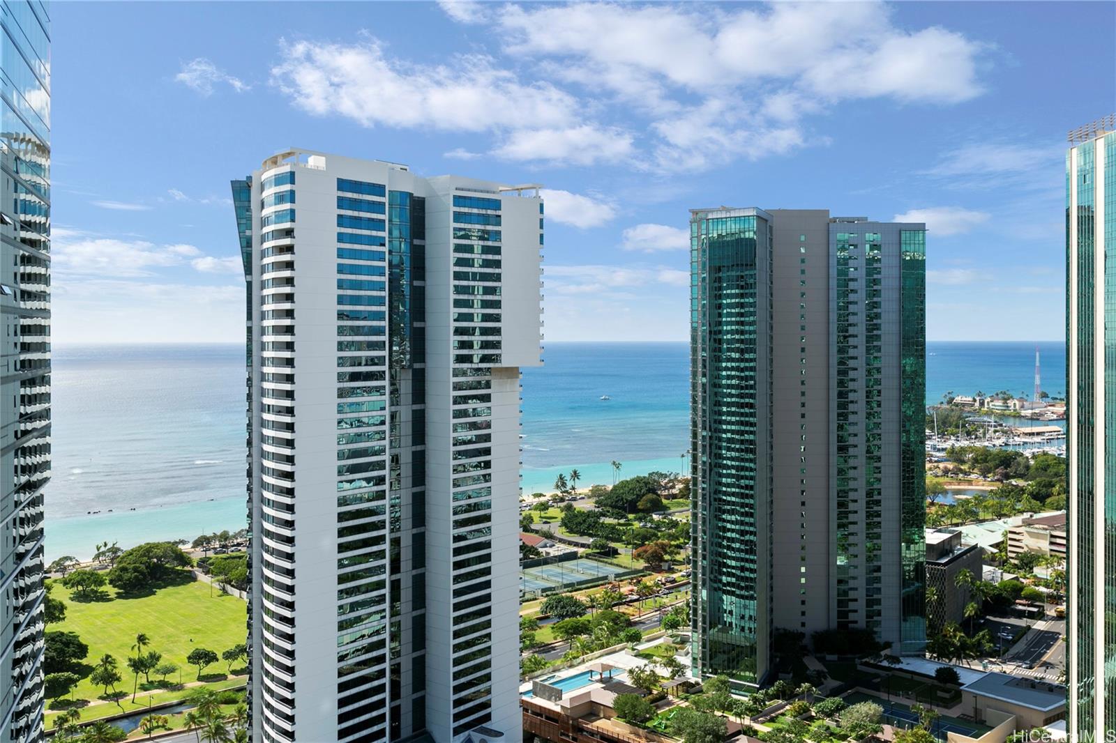 Hawaiki Tower #3602 & 01, 88 Piikoi Street, Honolulu | Kakaako