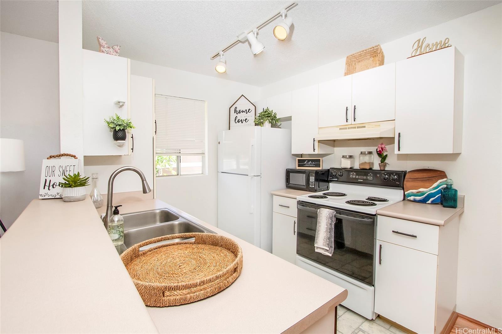 Suncrest Phase B condos for sale in Ewa Gen | Oahu