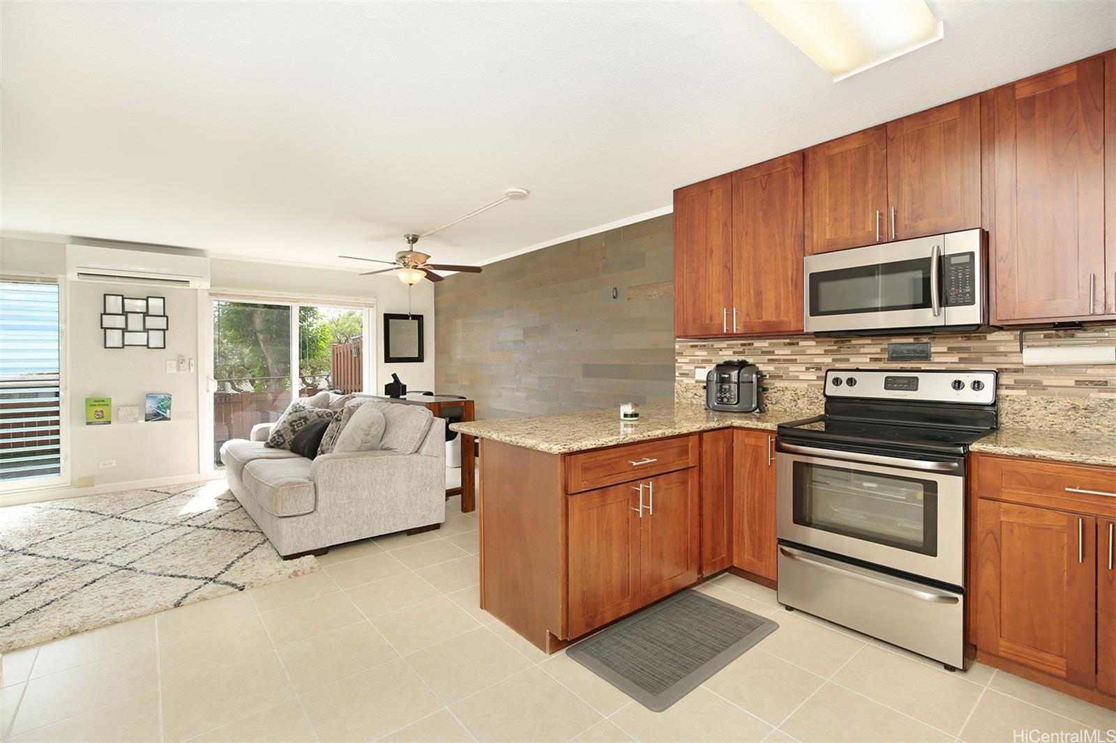 92-675 Makakilo Drive F32 Kapolei - Hawaii Rental Makakilo Gardens 1