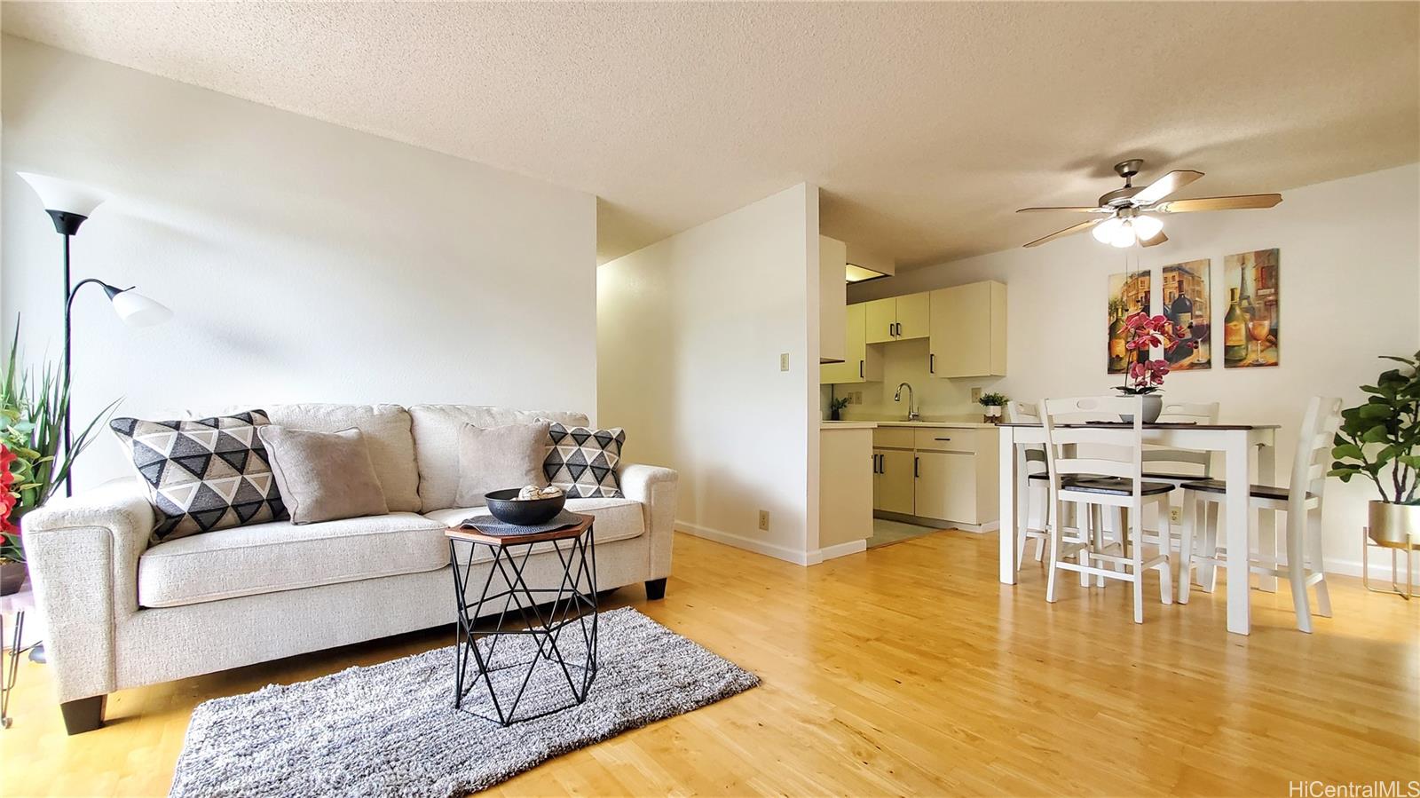 Waipio Gentry # V4, 94-1028 Oli Place, Waipahu | Waipio Gentry ...