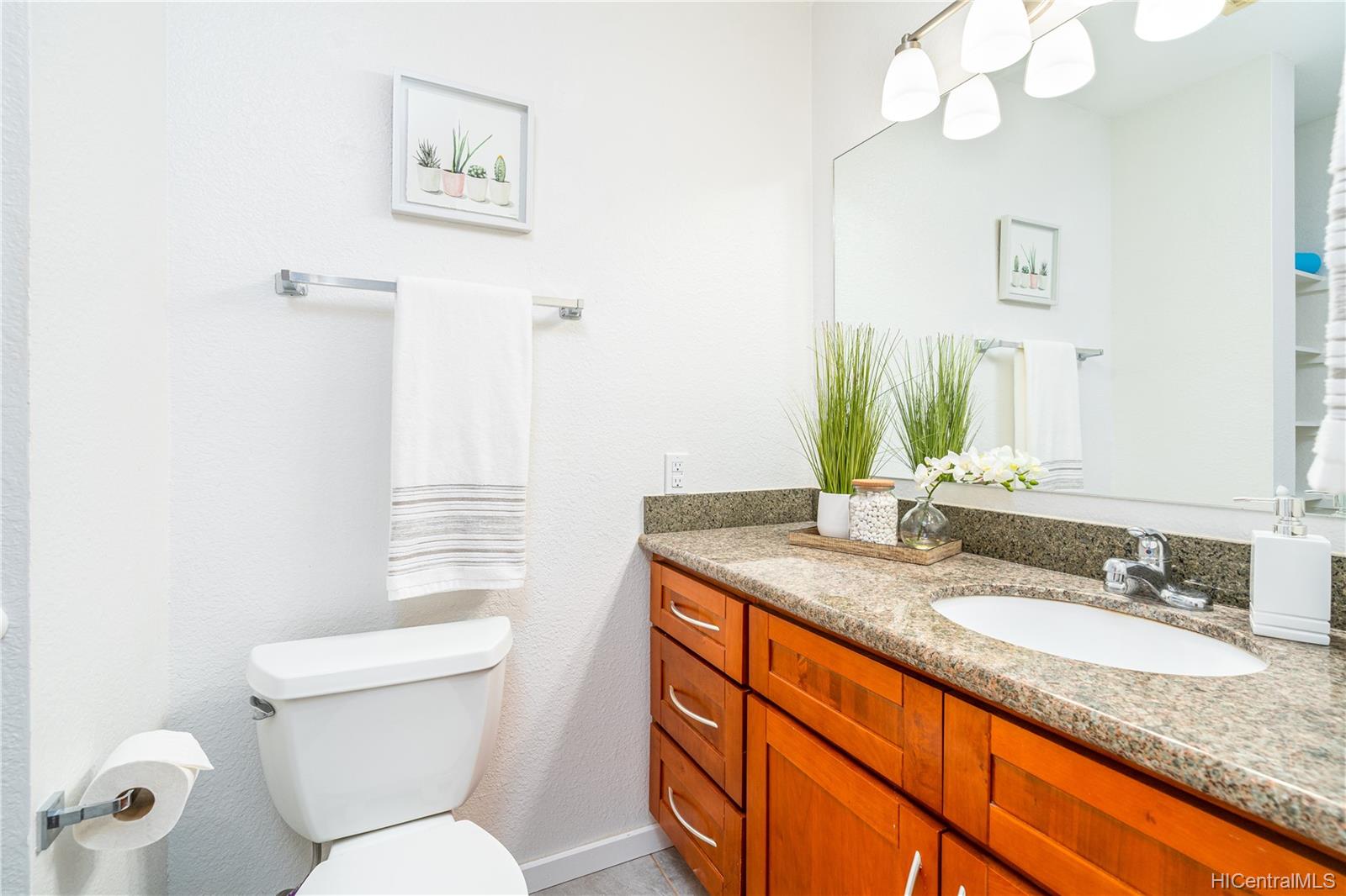 Waipio Gentry # E1, 94-1134 Mopua Loop, Waipahu | Waipio Gentry townhouse