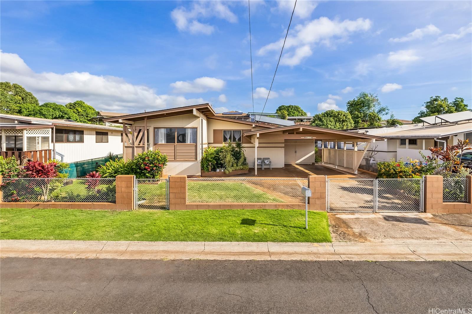 94-119 Haaa Street , Waipahu, Hi 96797 | Robinson Heights