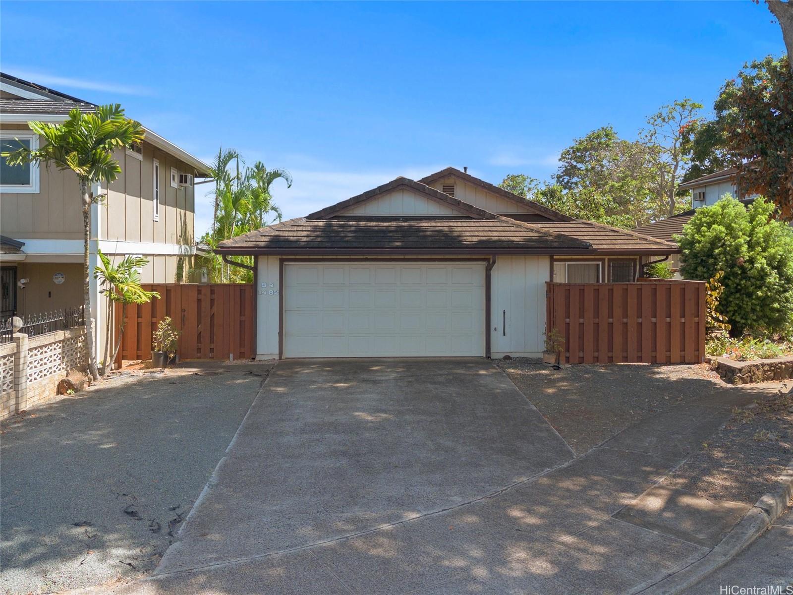 94-1482 Manao Street , Waipahu, Hi 96797 | Waipio Gentry