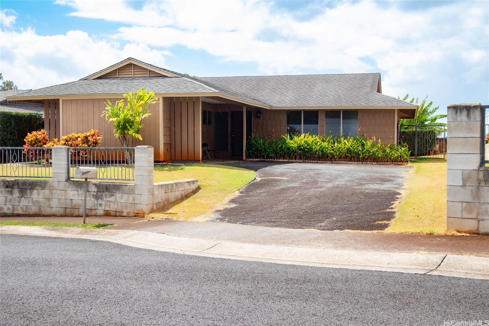 94-505 Oliona Place Mililani - Hawaii Rental