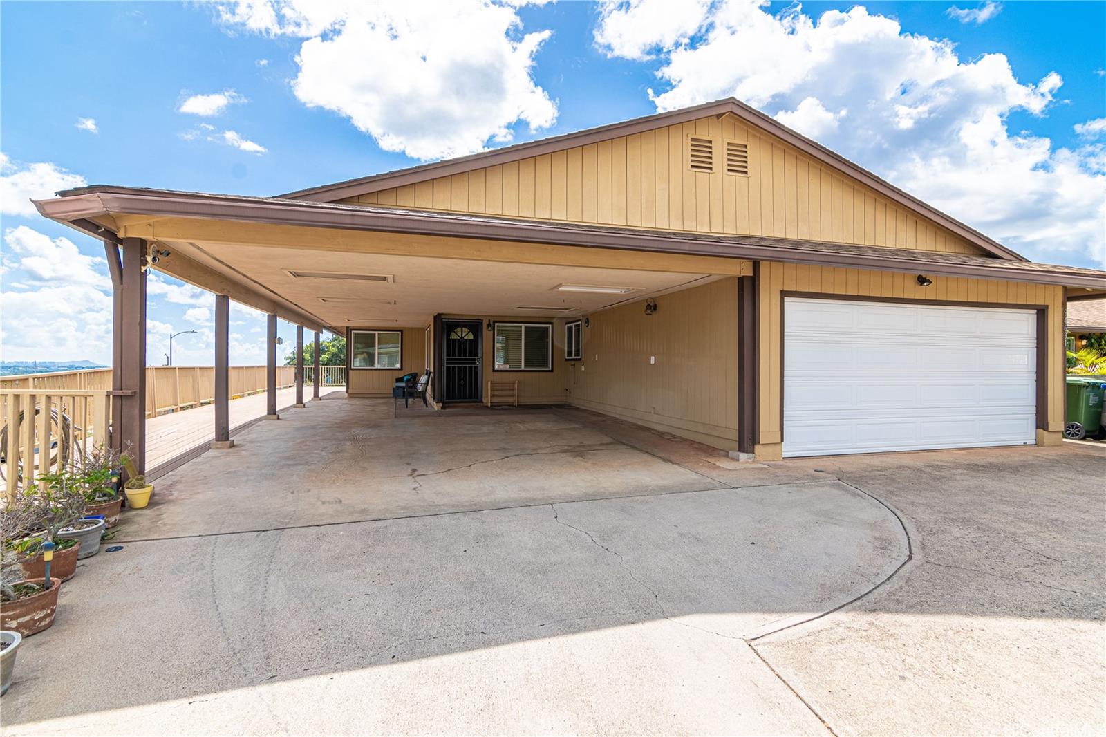 94-631 Puhau Way , Waipahu, Hi 96797 | Village Park