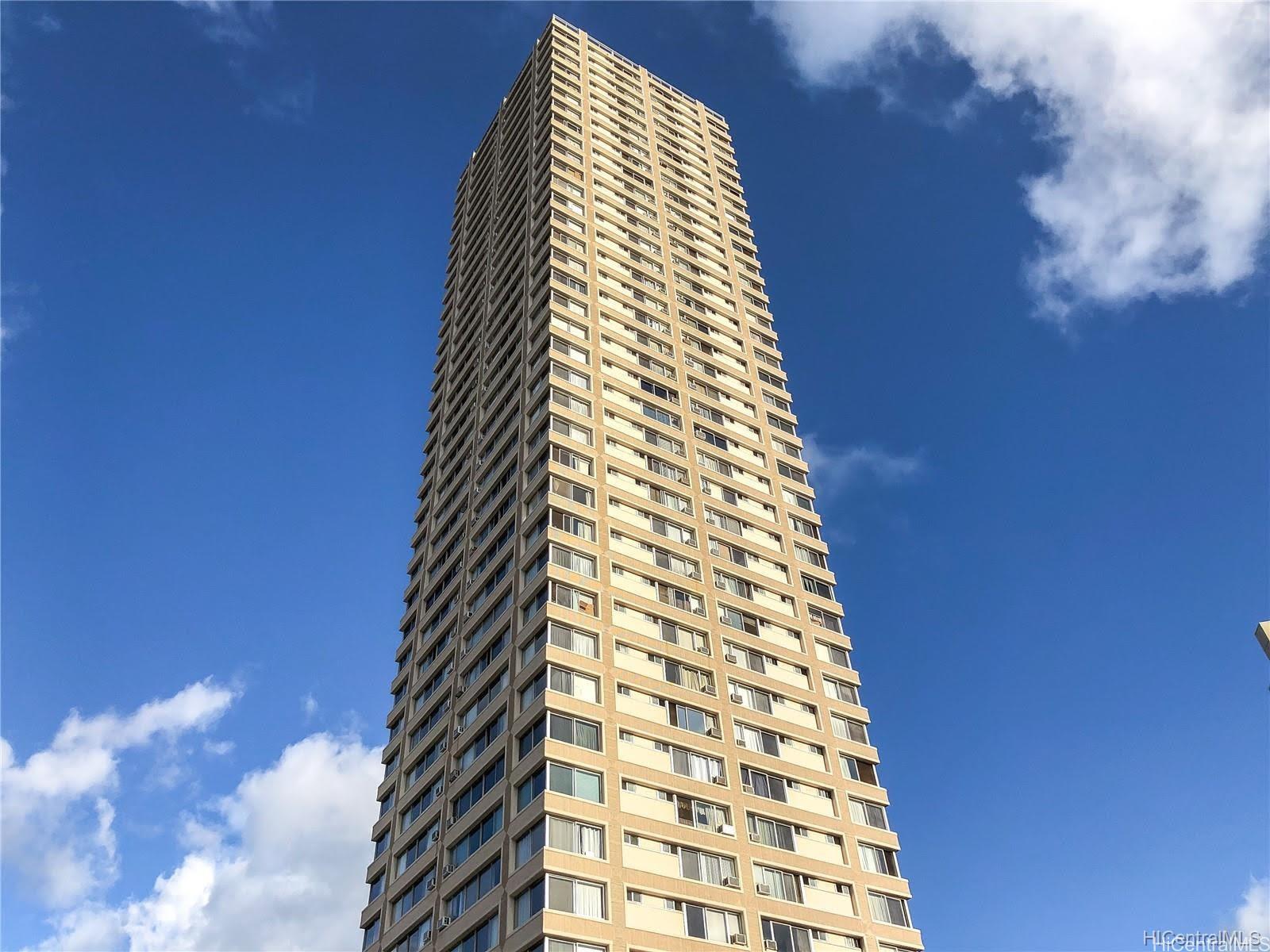 Pearlridge Square #3803, 98-288 Kaonohi Street, Aiea | Pearlridge