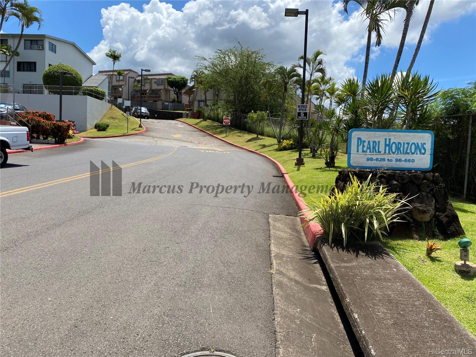 98-640 Moanalua Loop 2039 Aiea - Hawaii Rental