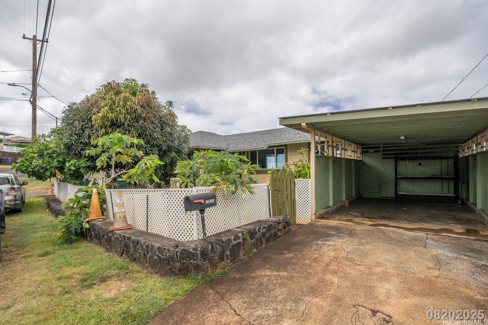 99-904 Halawa Drive Aiea - Hawaii Rental